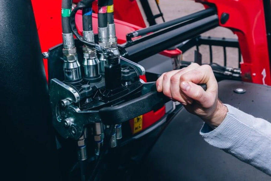 How to Troubleshoot Common Tractor Problems – A Comprehensive Guide ...